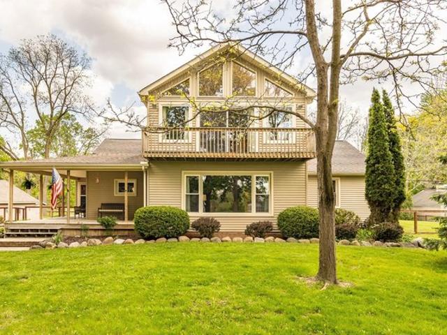 69110 Campground Rd, Romeo, MI 48065