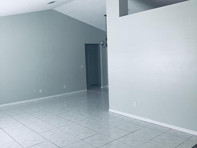 6911 NW Dorothy St, Port St. Lucie, FL 34983 | MLS #B26011 | Compass