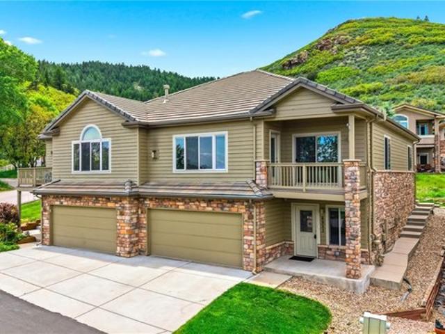 6911 Buckskin Dr, Littleton, CO 80125