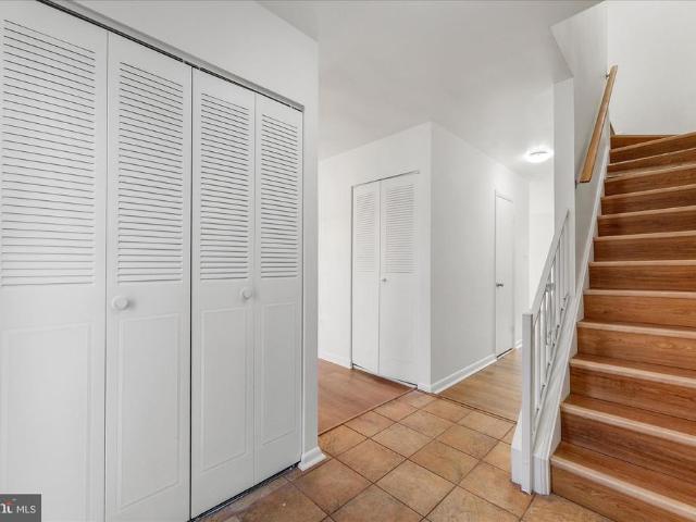 6911 Cipriano Woods Court