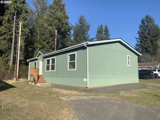 69127 Wildwood Dr Unit 43, North Bend, OR 97459