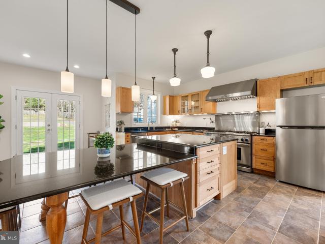 6912 Alpine Dr, Annandale, VA 22003 | Compass