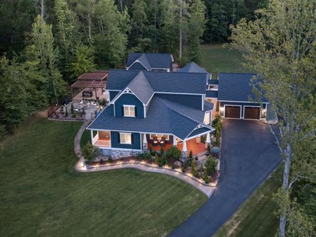 6912 Barclay Dr, Fredericksburg, VA 22407