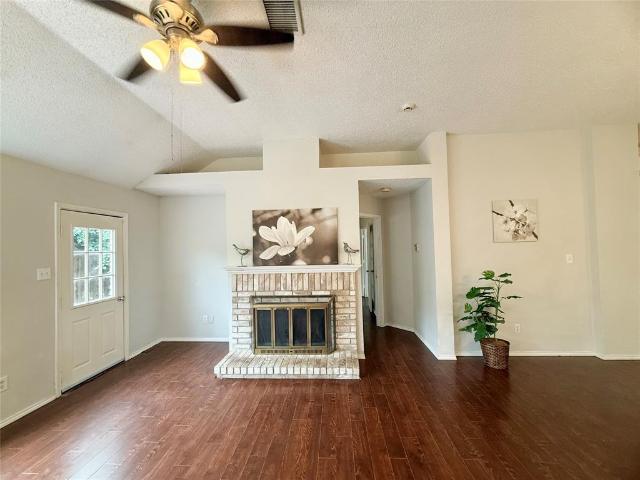 6912 Hickory Creek