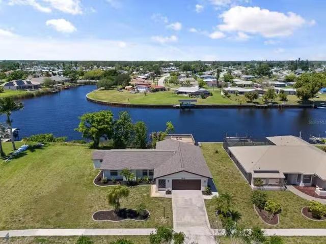 6912 Kenwood Dr, North Port, FL 34287 MLS A4606539