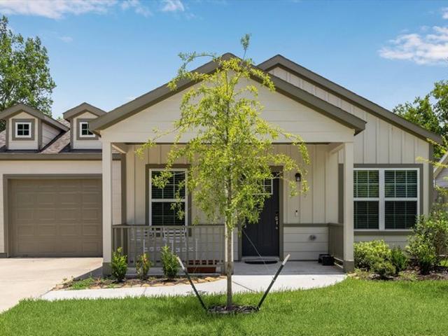 6913 New York St, Houston, TX 77021