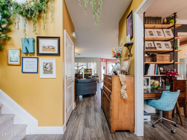 6913 Franklin Farmer Way
