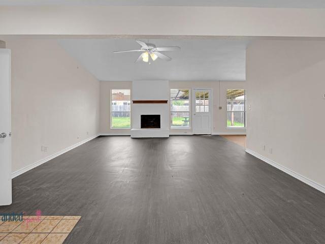 6913 Loma Vista Dr, Fort Worth, TX 76133 | Compass