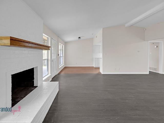 6913 Loma Vista Drive