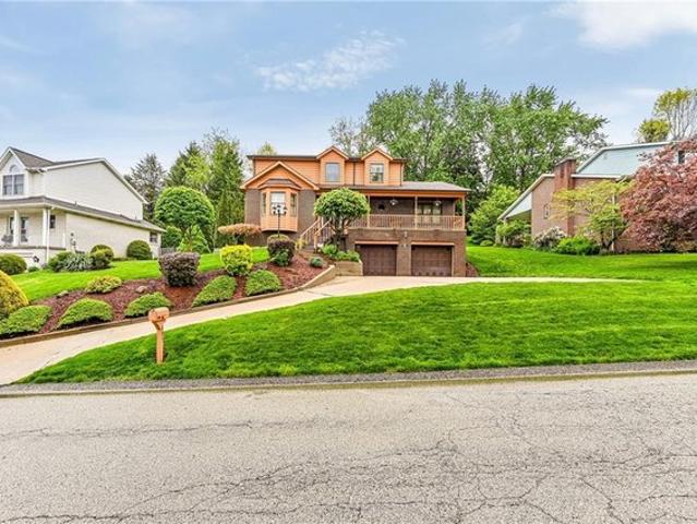 691 Adele Dr, Irwin, PA 15642