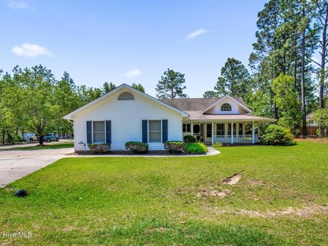 691 Bald Eagle Dr, Vass, NC 28394