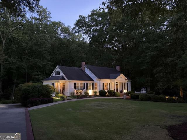 691 Dixon Drive