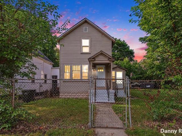 691 E Isabella Ave, Muskegon, MI 49442