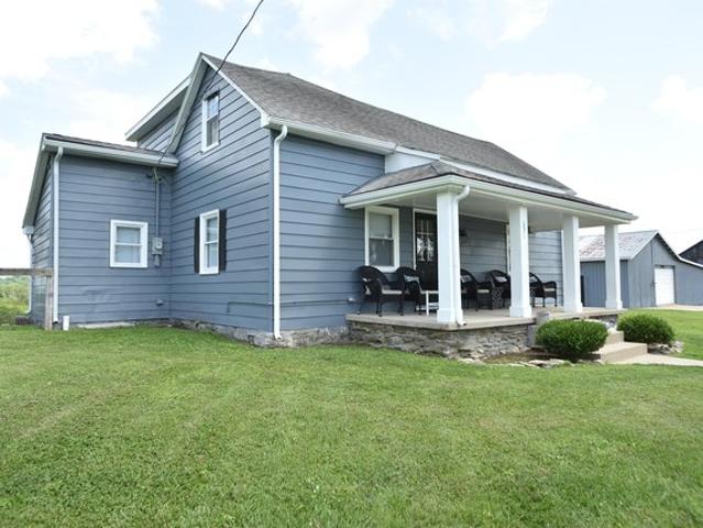691 Fairview Rd, Salvisa, KY 40372