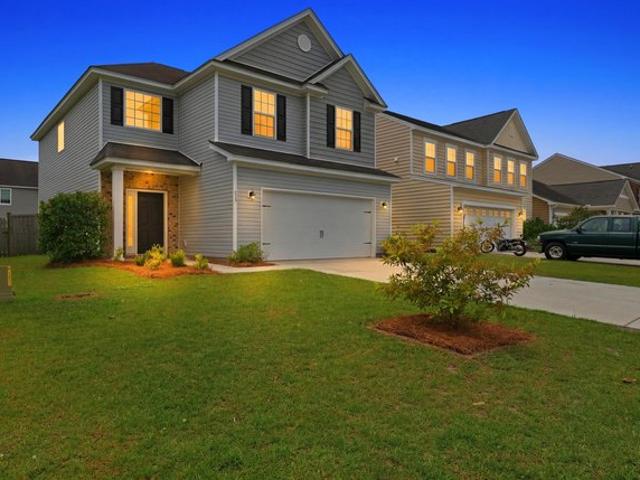 691 Silver Moss Dr, Moncks Corner, SC 29461