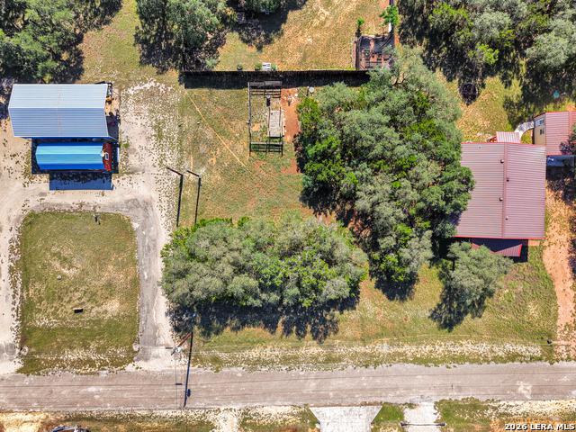 691 Private Road 1512