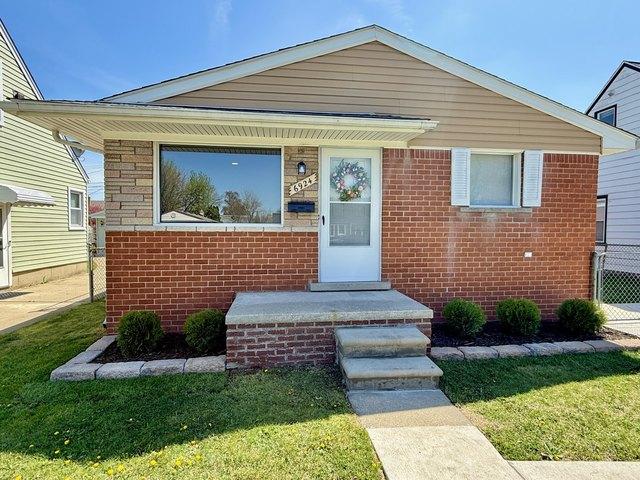 6924 Belton St, Garden City, MI 48135