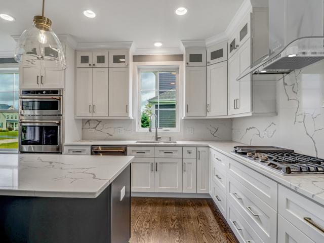 6924 Cambria Cove
