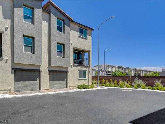6924 Spicy Merlot Street
