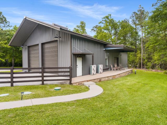 6926 Comanche Bend