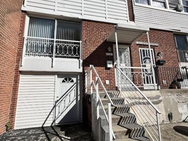6926 Grosbeak Pl, Philadelphia, PA 19142