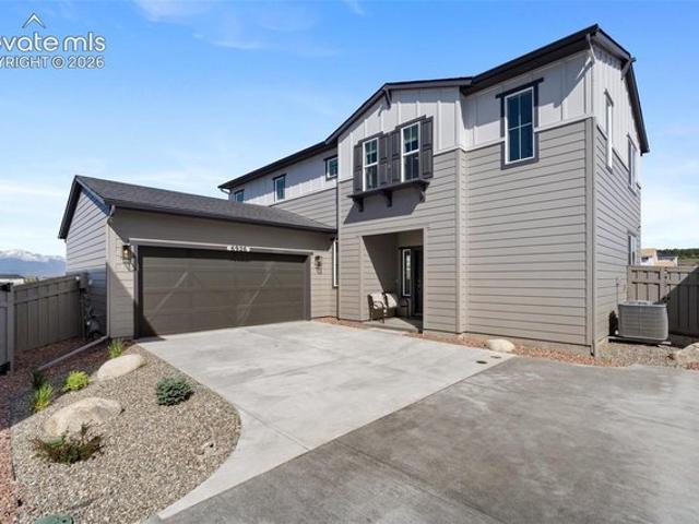 6926 Knapp Dr, Colorado Springs, CO 80924