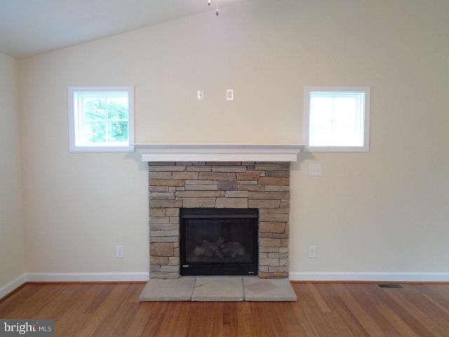 6926 lunette ln