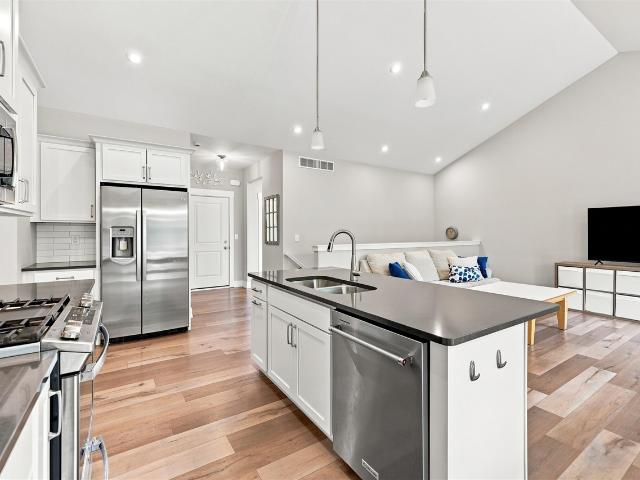 6927 Caliburn Drive