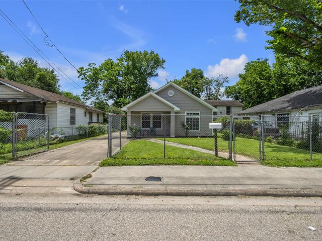 6928 Canal St, Houston, TX 77011 | MLS #59845
