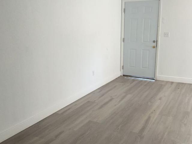 6928 SW 6th Place