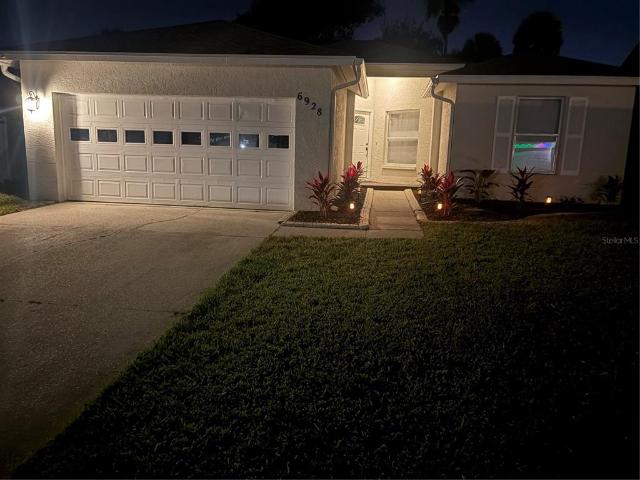 6928 43rd Ct E, Sarasota, FL 34243 | Compass