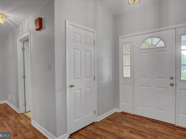6929 Fairway Oaks
