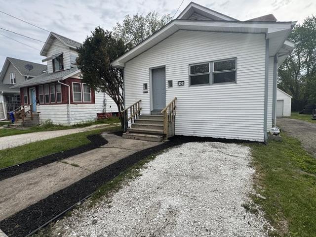 6929 13th Ave, Kenosha, WI 53143