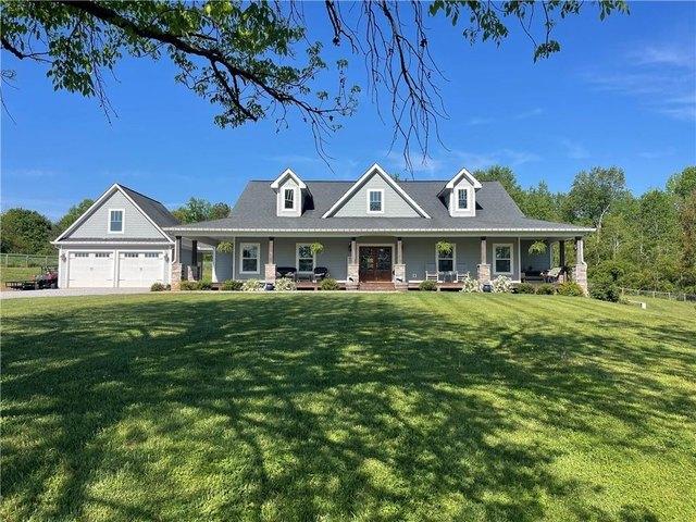 6920 Holly Springs Rd, Clermont, GA 30527