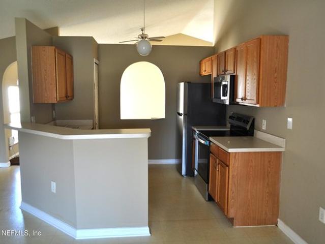 6920 Playpark Trl, Jacksonville, FL 32244