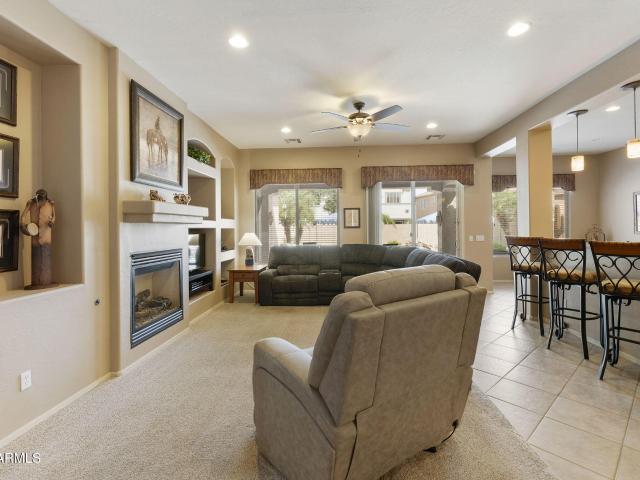 6920 s crystal way