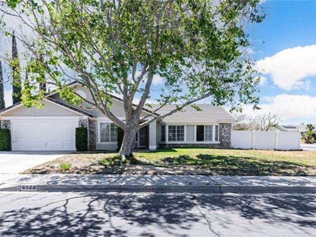 6920 11th Ave, Hesperia, CA 92345