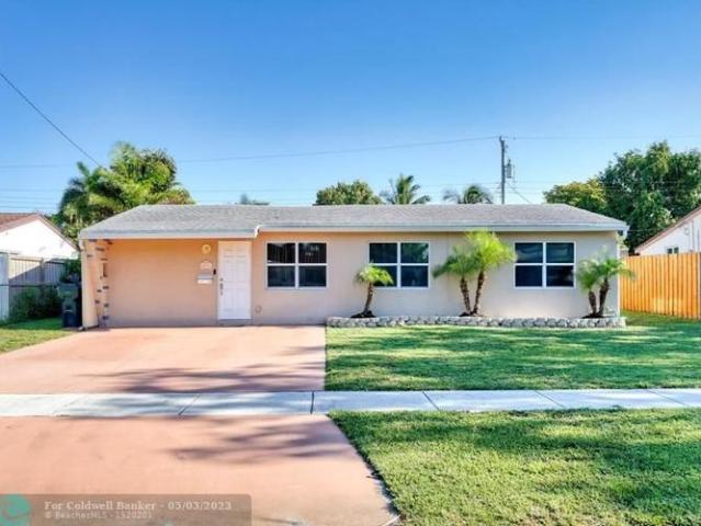 6921 Coolidge St, Hollywood, FL 33024