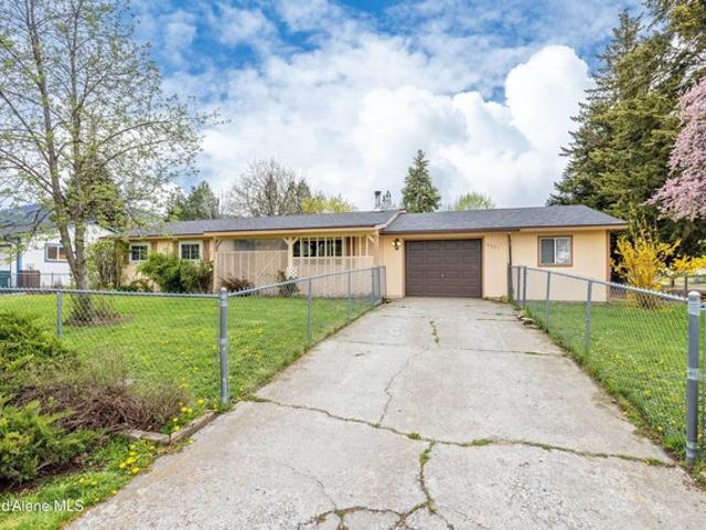 6921 W Theo St, Rathdrum, ID 83858