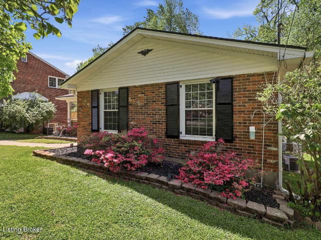 6922 Norlynn Dr