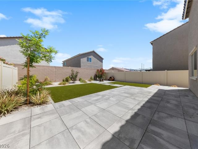 6922 Stone Cactus Street