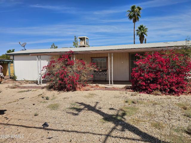 6922 w paradise lane