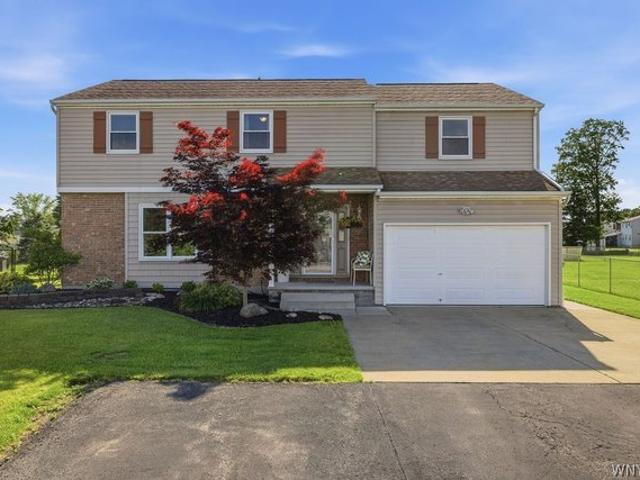 6922 Walmore Rd, Niagara Falls, NY 14304