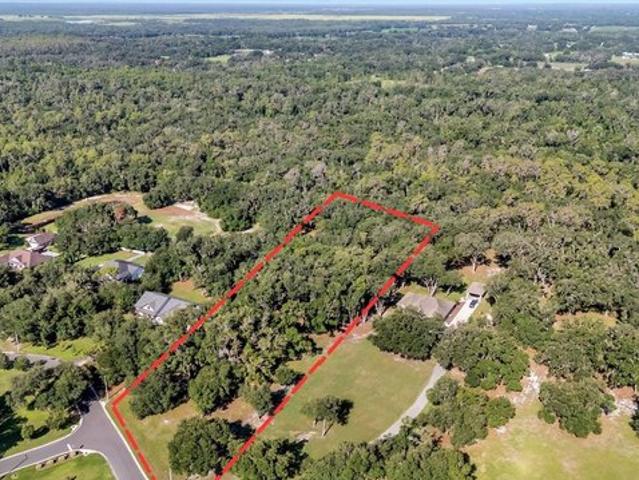 6923 Orianna Oaks Dr, Plant City, FL 33567