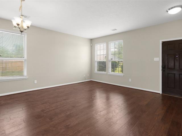 692 Casual Lane