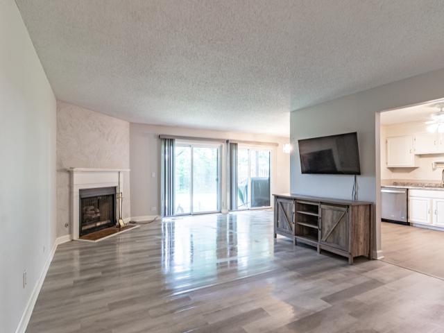 692 Hapsfield Lane # 4B1