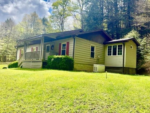 692 Henrys Mill Rd, Sheffield, PA 16347
