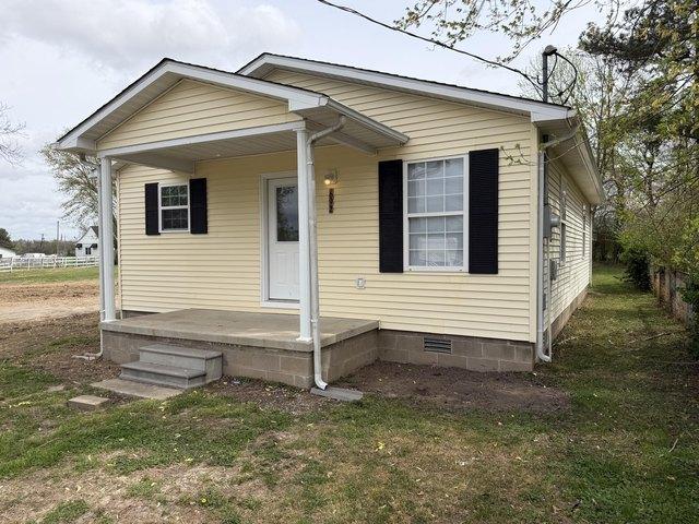 692 Olive St, La Center, KY 42056
