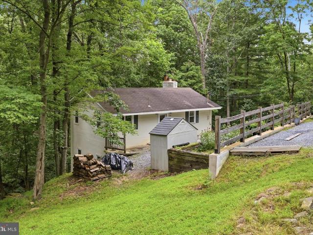 692 Laurel Lane