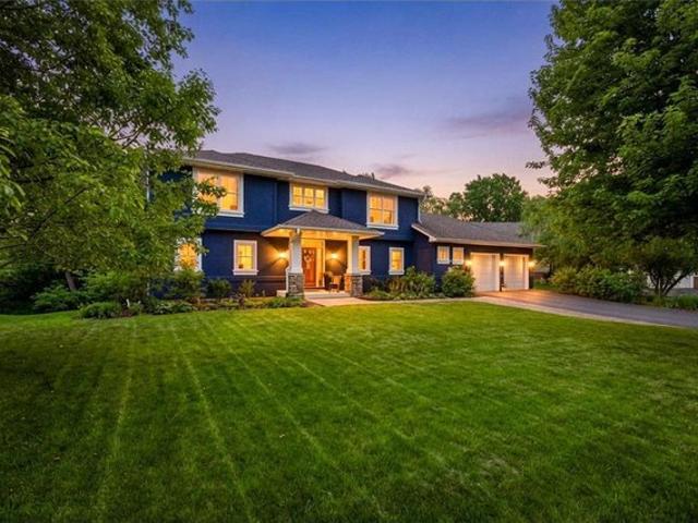 692 Shelerud Dr, Eagan, MN 55123
